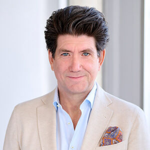 Scott Lewis Biography | World Energy